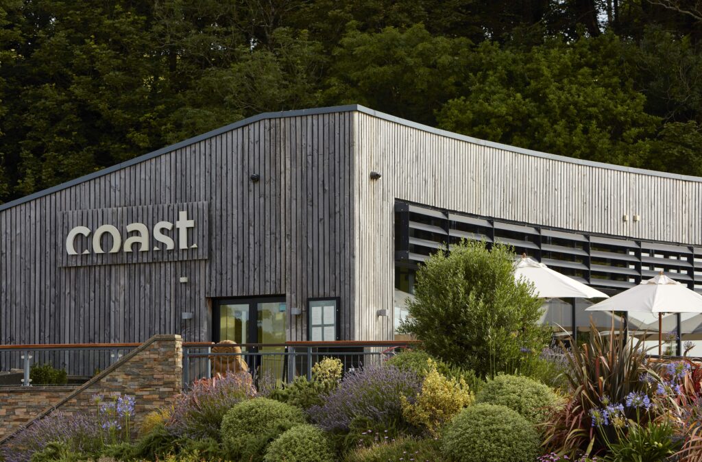 Lan Y Mor - Hart PMS