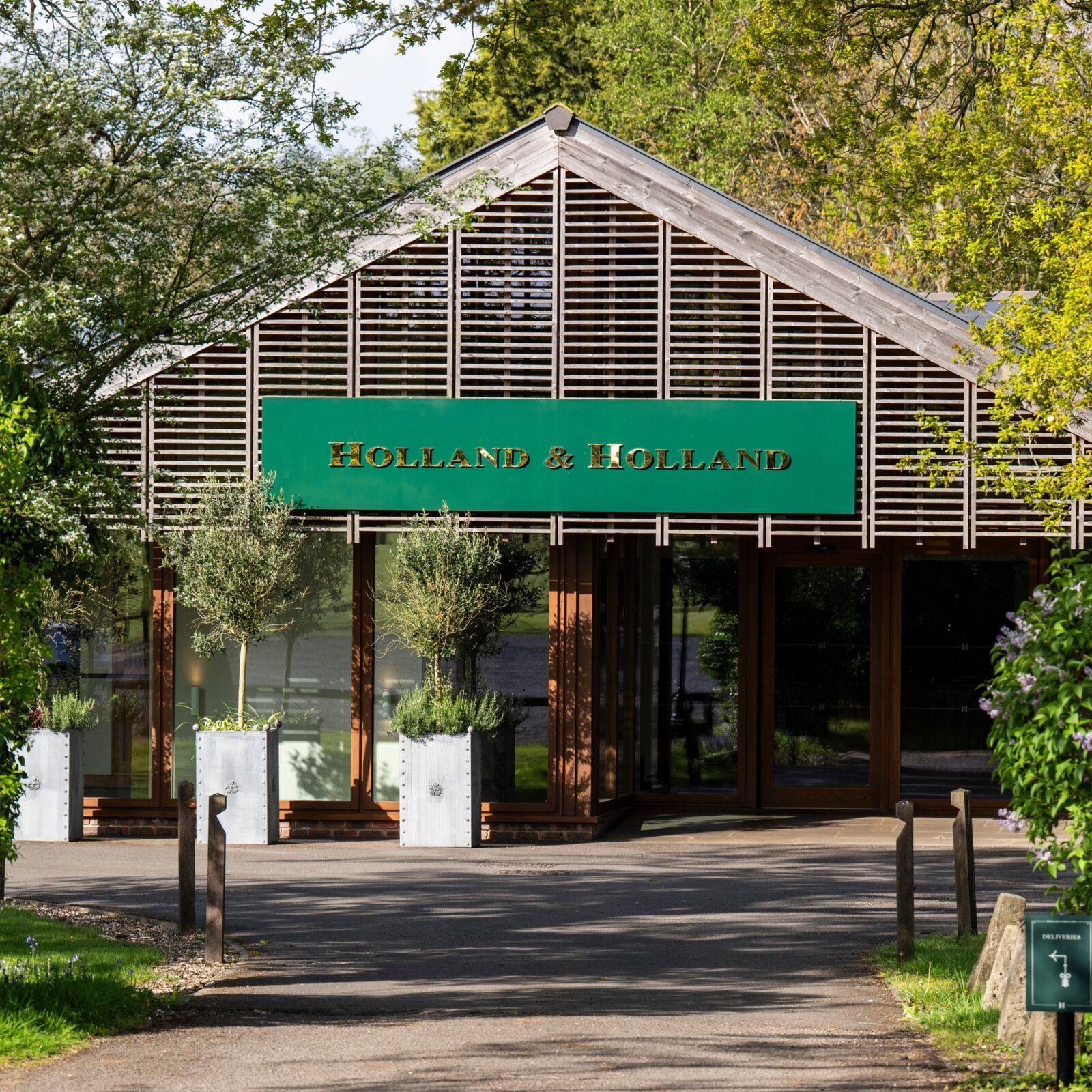 Holland & Holland Shooting Grounds - Hart PMS